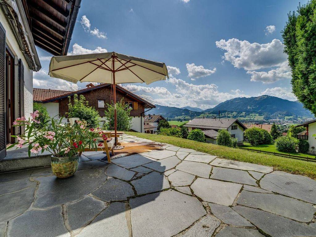 200 M² Ferienhaus ∙ 5 Schlafzimmer ∙ 9 Gäste - Sonthofen