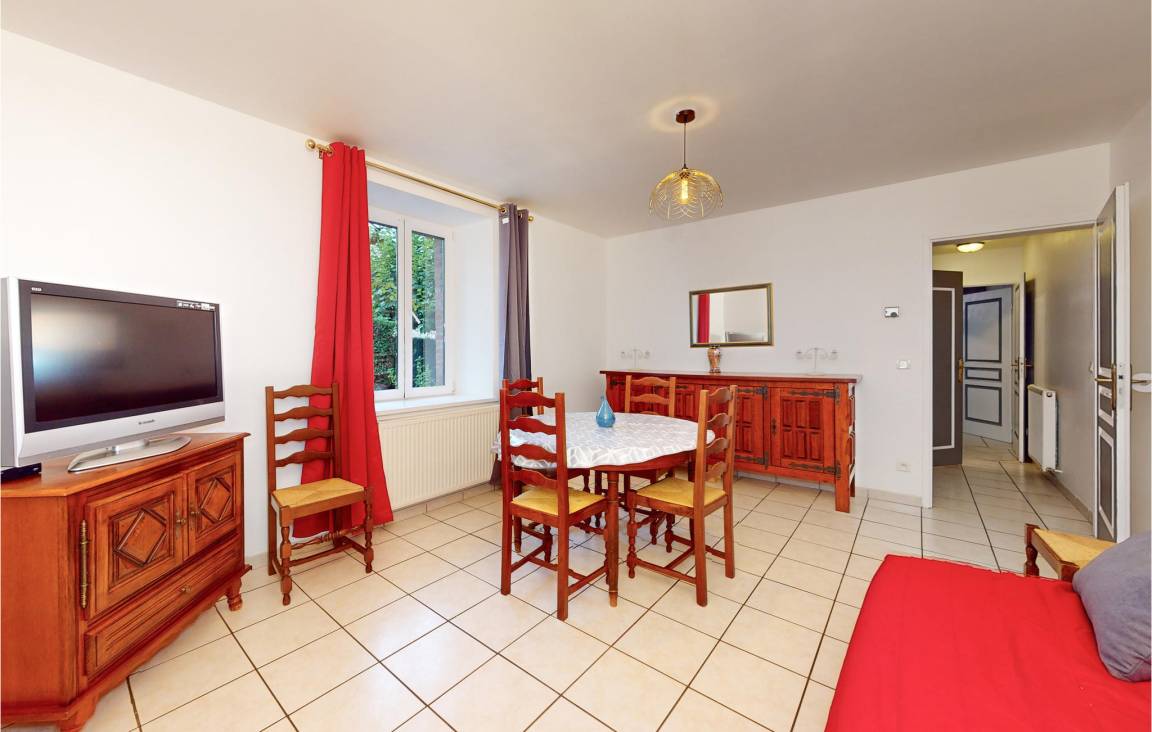 56 M² Appartement ∙ 1 Chambre ∙ 4 Personnes - Doubs