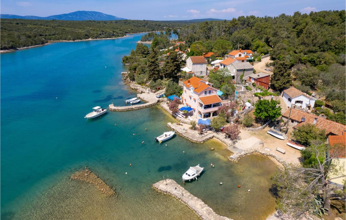 32 M² Ferienwohnung ∙ 2 Schlafzimmer ∙ 4 Gäste - Nerezine