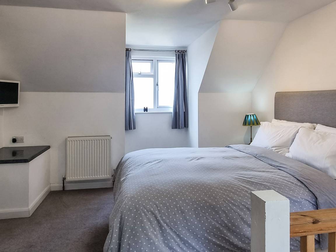 Cottage ∙ 1 Bedroom ∙ 2 Guests - Clevedon