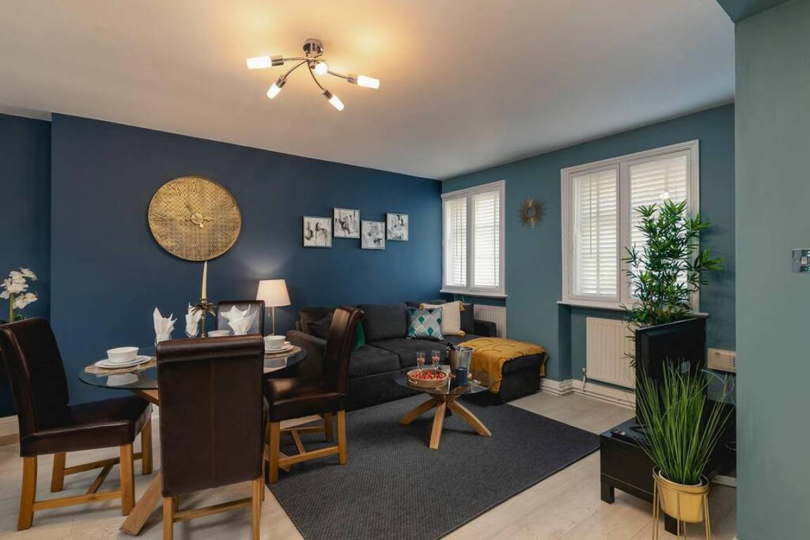 Apartment ∙ 2 Bedrooms ∙ 6 Guests - Hove