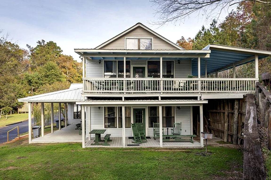 House ∙ 2 Bedrooms ∙ 6 Guests - Louisiana