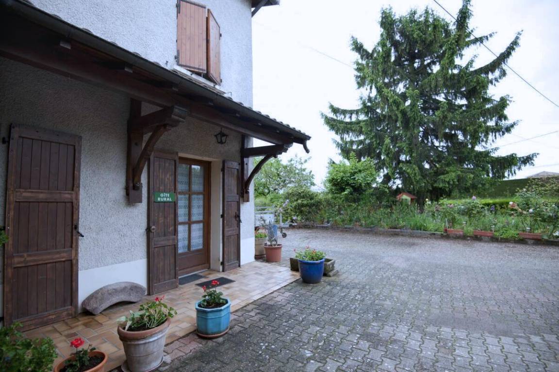 70 M² Gîte ∙ 1 Chambre ∙ 4 Personnes - Beynost