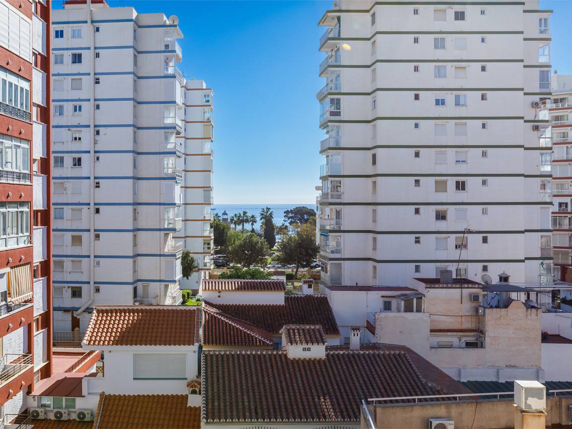 95 M² Apartamento ∙ 3 Habitaciones ∙ 6 Huéspedes - Vélez-Málaga