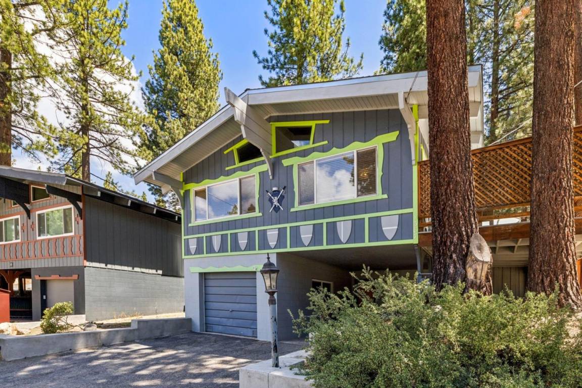 156 M² House ∙ 4 Bedrooms ∙ 8 Guests - Stateline, NV