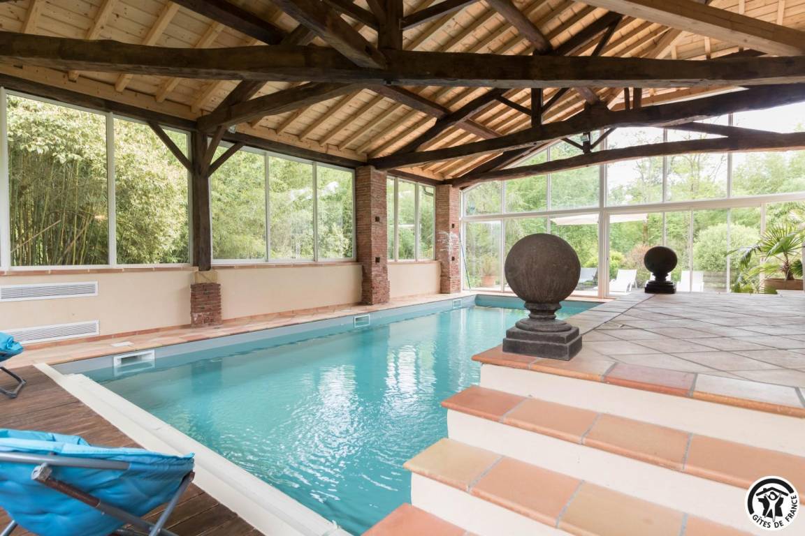 300 M² Gîte ∙ 3 Chambres ∙ 6 Personnes - Haute-Garonne