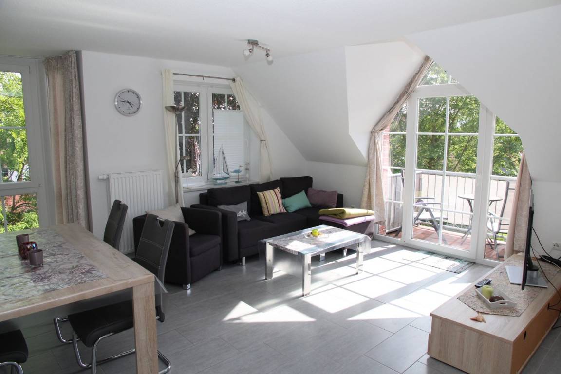 80 M² Ferienwohnung ∙ 2 Schlafzimmer ∙ 4 Gäste - Norden