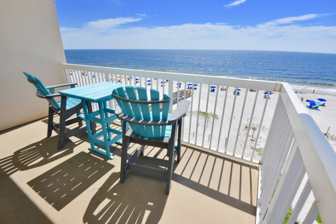 Apartment ∙ 2 Bedrooms ∙ 6 Guests - Gulf Shores, AL