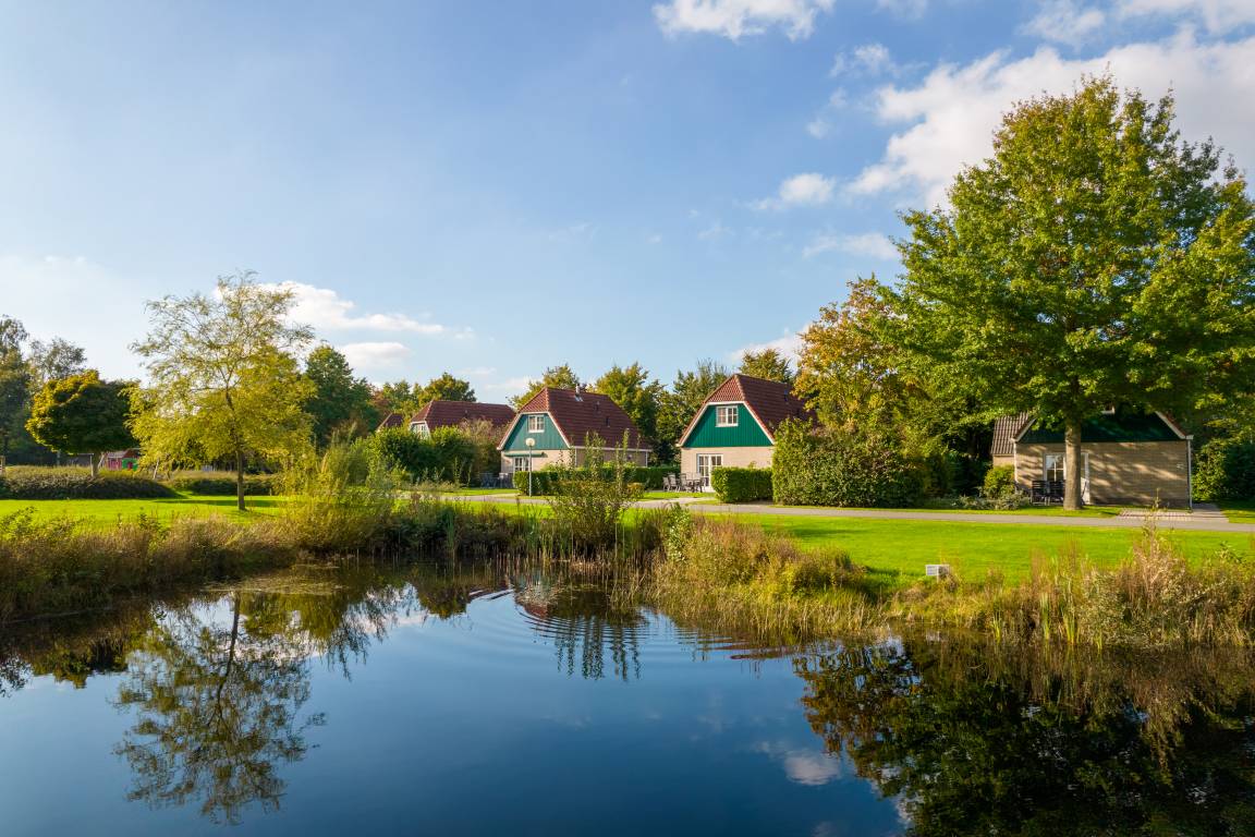 120 M² Bungalow ∙ 3 Habitaciones ∙ 6 Huéspedes - Drente