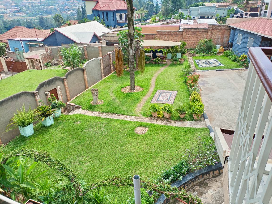 75 M² House ∙ 2 Bedrooms ∙ 4 Guests - Kigali
