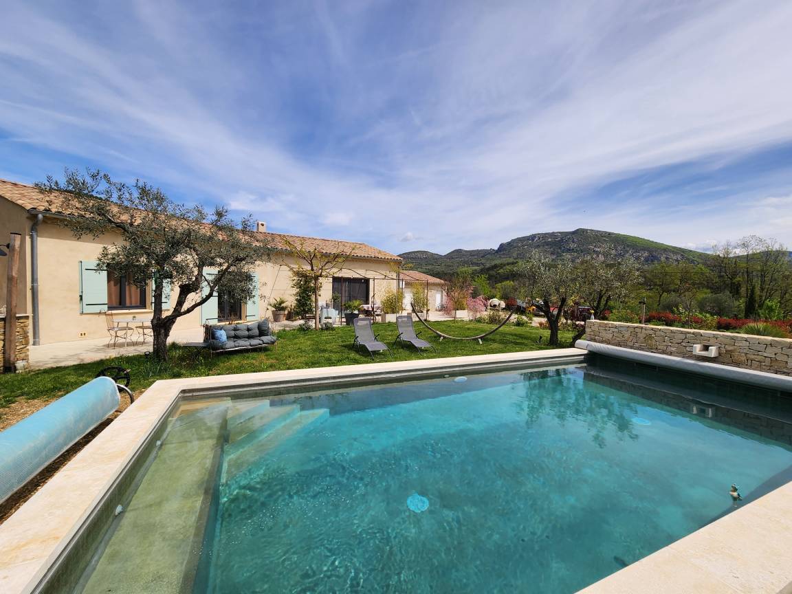 Villa ∙ 3 Chambres ∙ 6 Personnes - Nyons