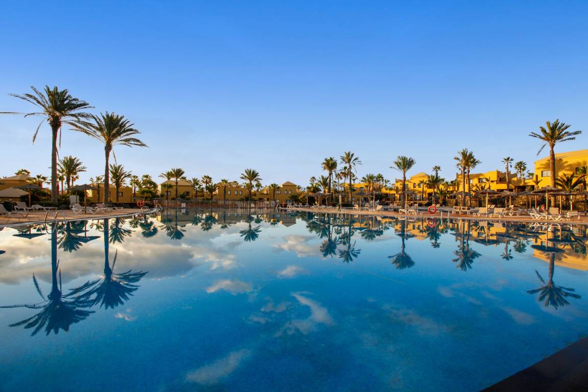 56 M² Ferienhaus ∙ 2 Schlafzimmer ∙ 4 Gäste - Corralejo