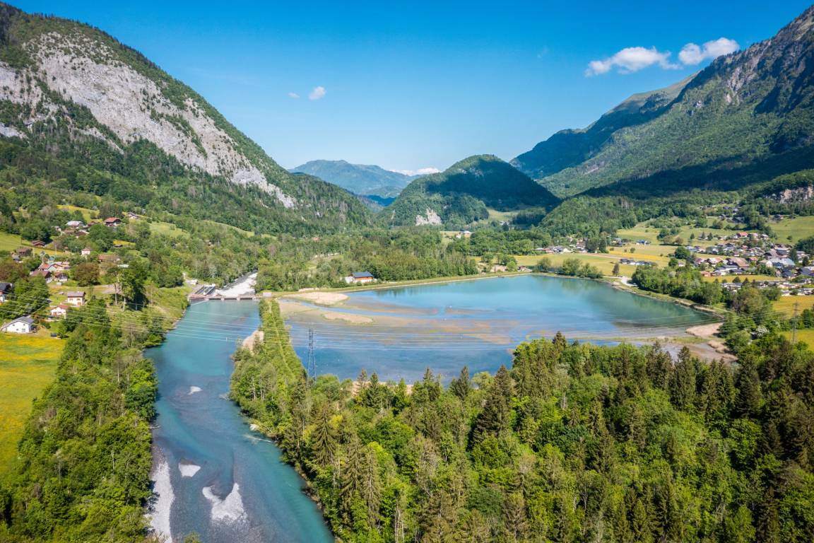 170 M² Cottage ∙ 3 Bedrooms ∙ 8 Guests - Alps