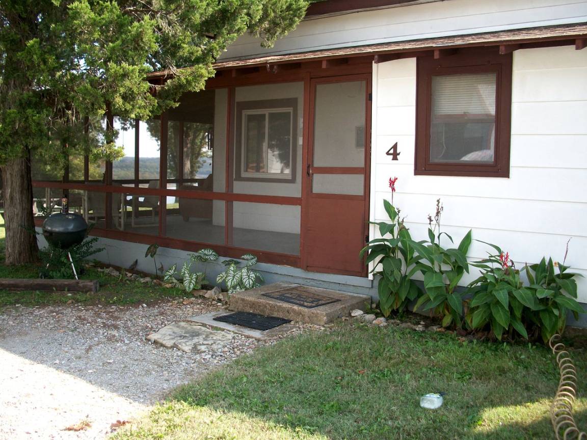 House ∙ 1 Bedroom ∙ 5 Guests - Mountain Home, AR