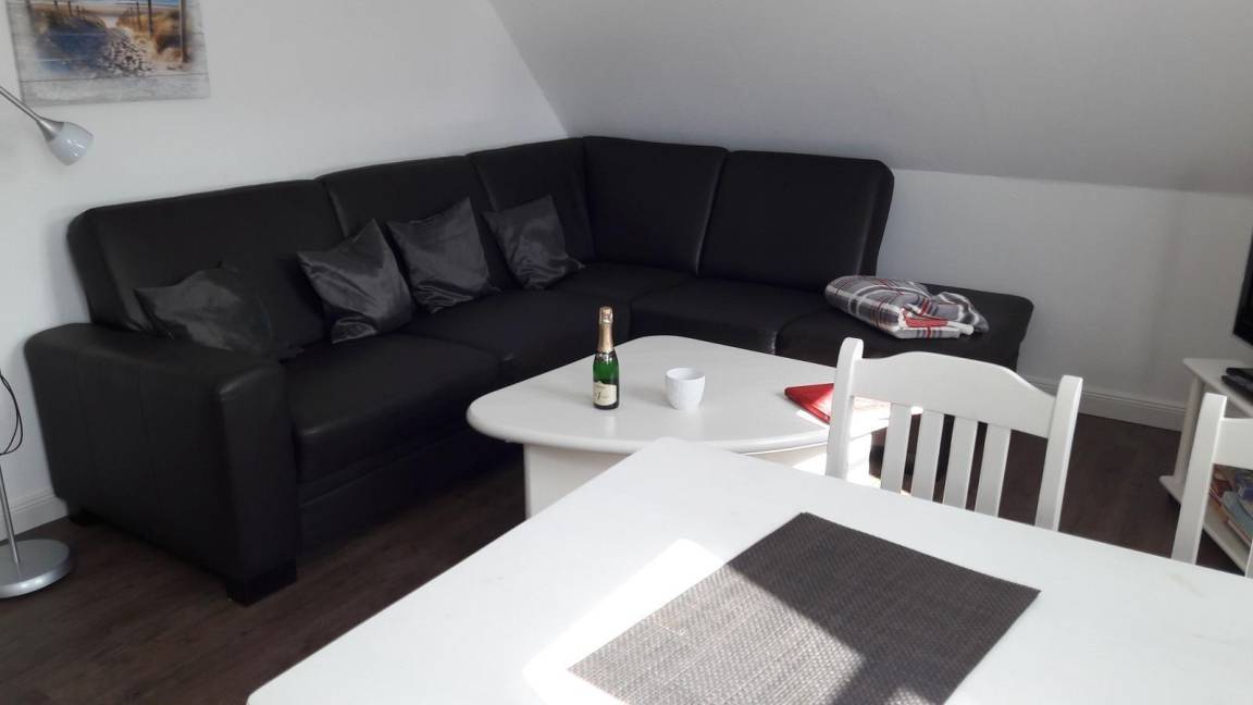 60 M² Ferienwohnung ∙ 2 Schlafzimmer ∙ 4 Gäste - Amrum