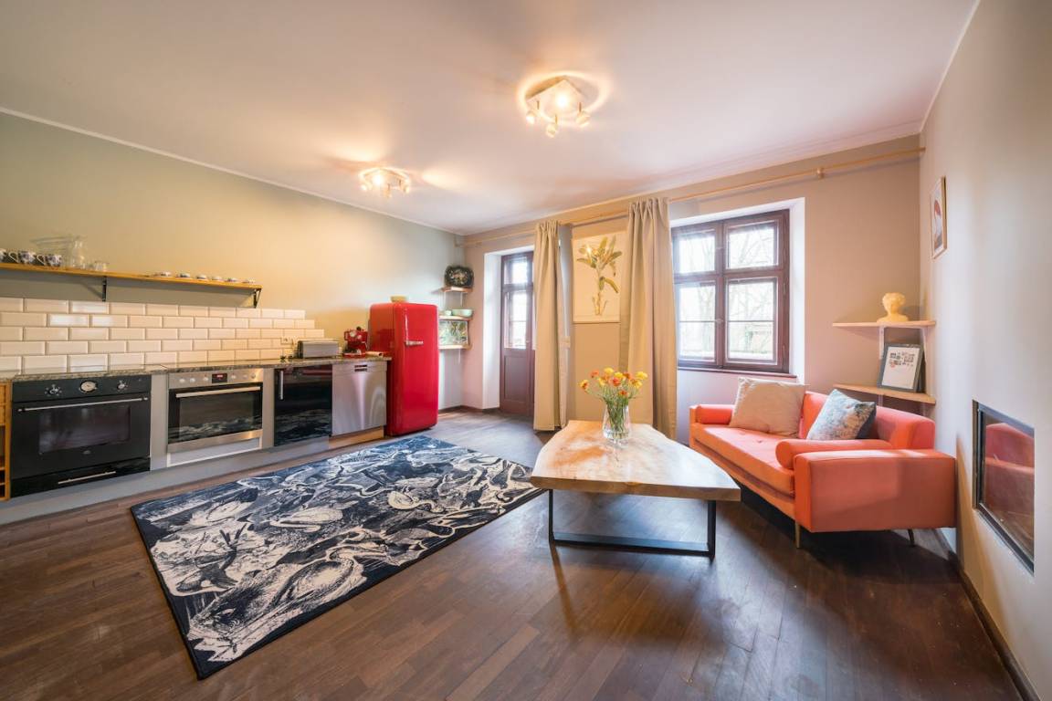 110 M² Apartment ∙ 2 Bedrooms ∙ 4 Guests - Potsdam
