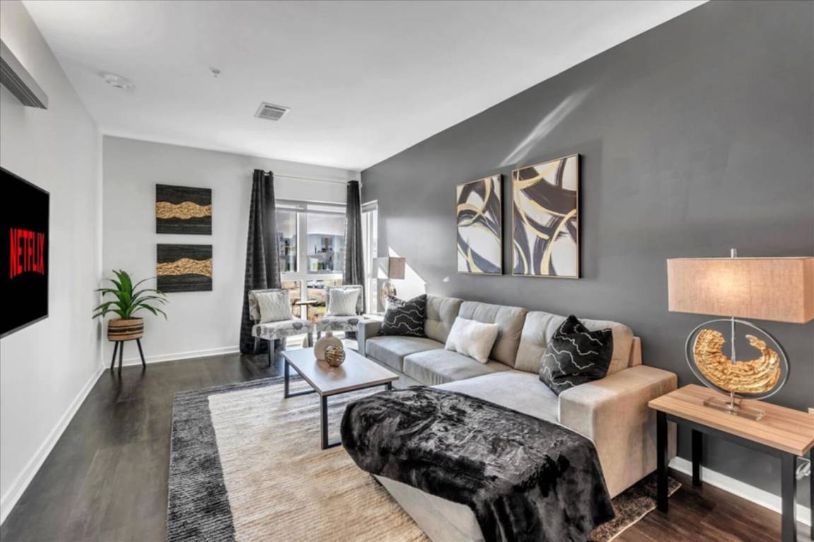 70 M² Apartment ∙ 1 Bedroom ∙ 4 Guests - Rogers, AR