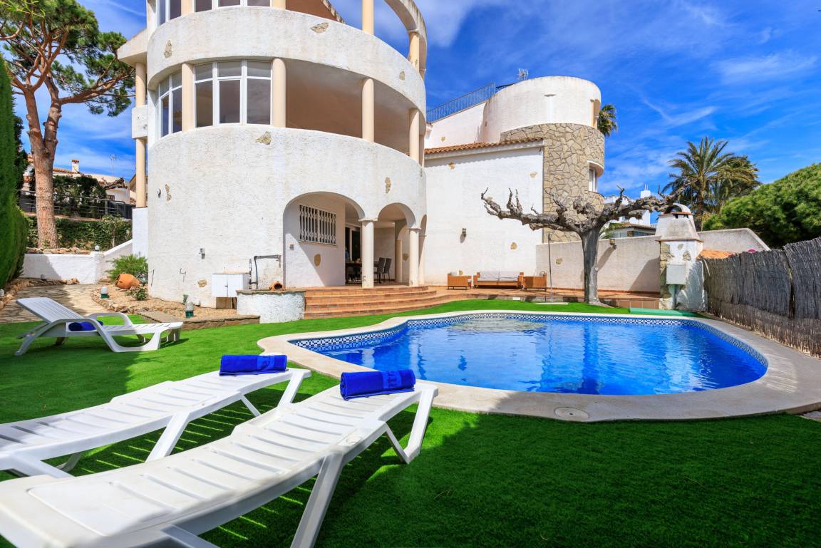 173 M² Villa ∙ 3 Chambres ∙ 8 Personnes - Mont-roig del Camp