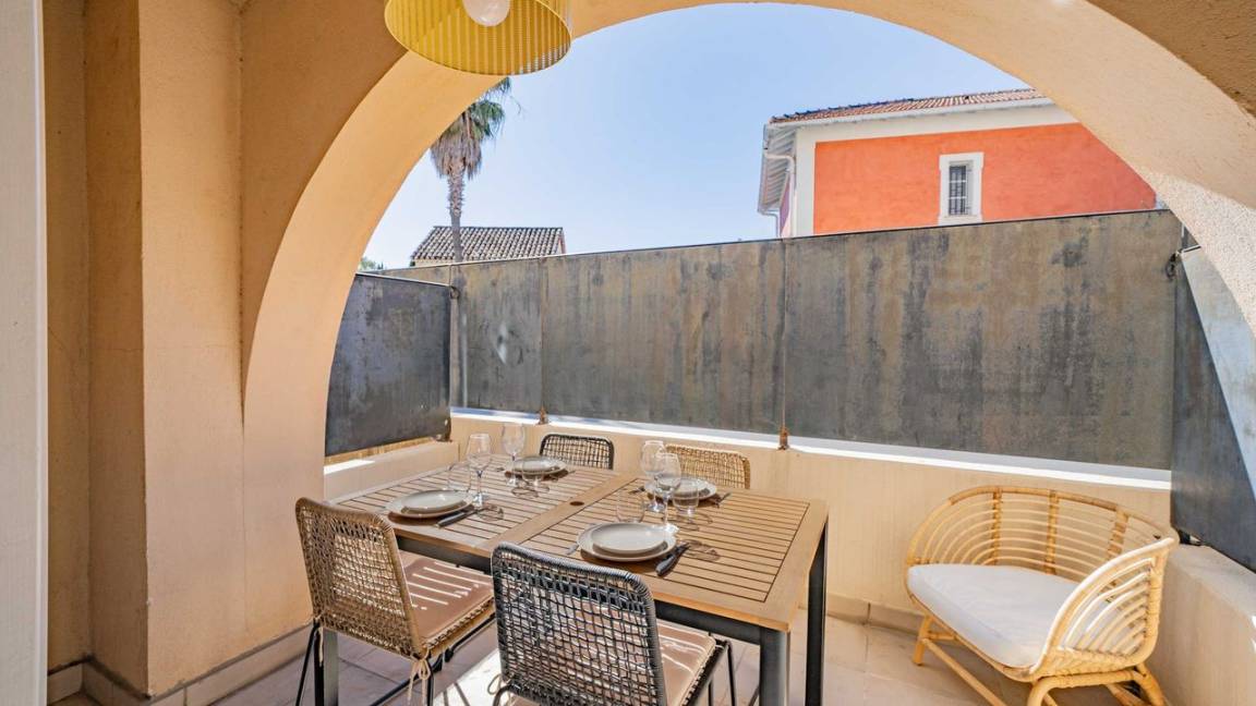 22 M² Hotel ∙ 1 Bedroom ∙ 2 Guests - Saint-Tropez
