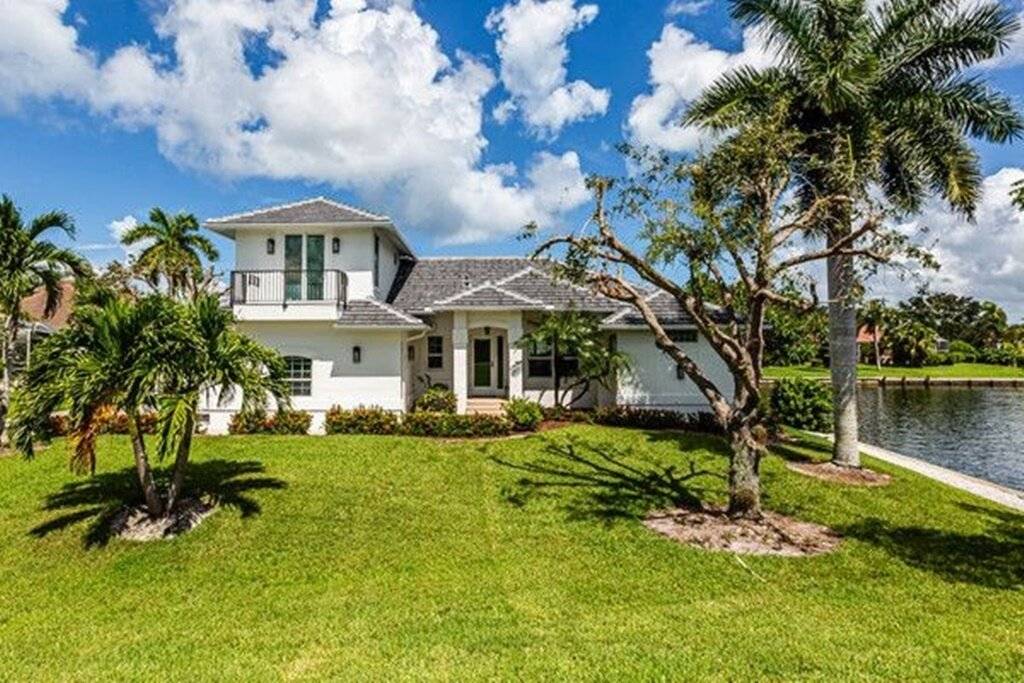 Talo ∙ 4 Makuuhuonetta ∙ 8 Vierasta - Marco Island, FL