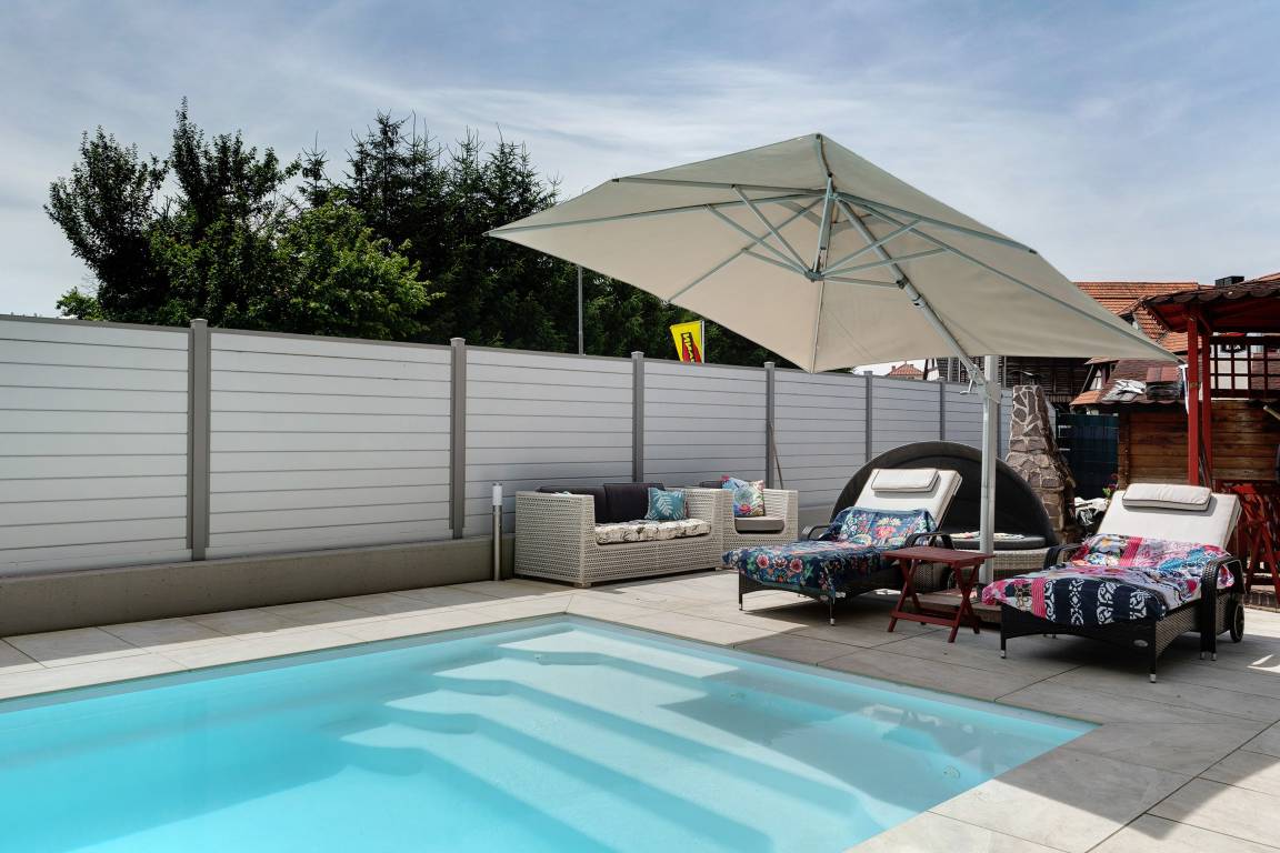 70 M² Ferienwohnung ∙ 1 Schlafzimmer ∙ 3 Gäste - Kehl