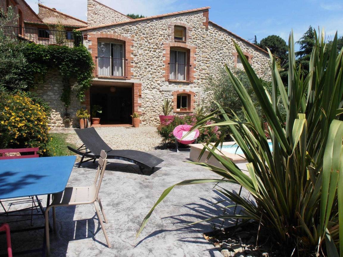 76 M² Gîte ∙ 2 Chambres ∙ 4 Personnes - Pyrénées