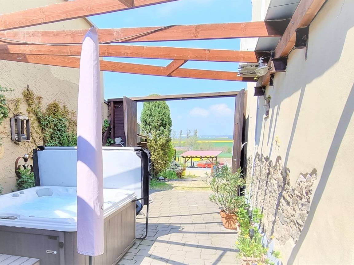 122 M² Ferienhaus ∙ 2 Schlafzimmer ∙ 4 Gäste - Kobern-Gondorf