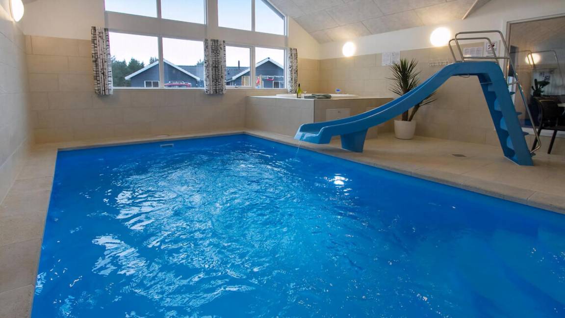 242 M² Ferienhaus ∙ 7 Schlafzimmer ∙ 22 Gäste - Vejers Strand