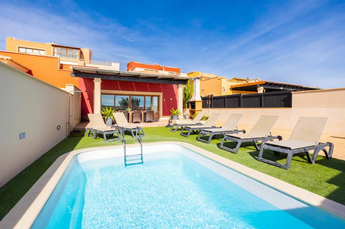 250 M² Villa ∙ 5 Habitaciones ∙ 12 Huéspedes - Antigua