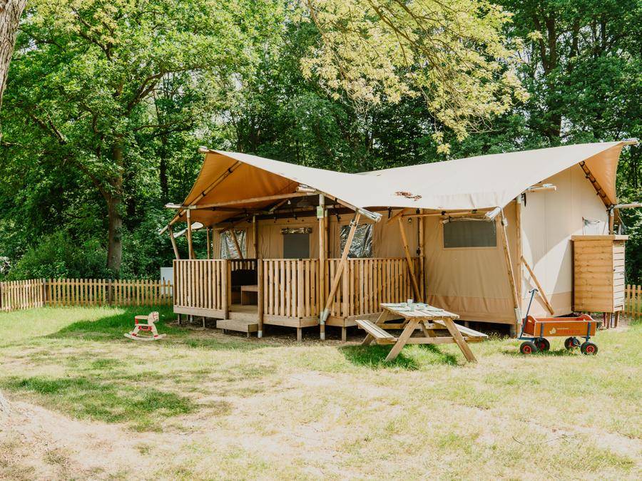 70 M² Bungalow ∙ 3 Slaapkamers ∙ 6 Gasten - 's-Hertogenbosch