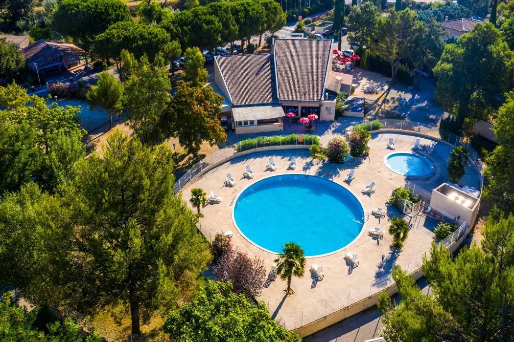 31 M² Mobil-home ∙ 2 Chambres ∙ 4 Personnes - Lambesc