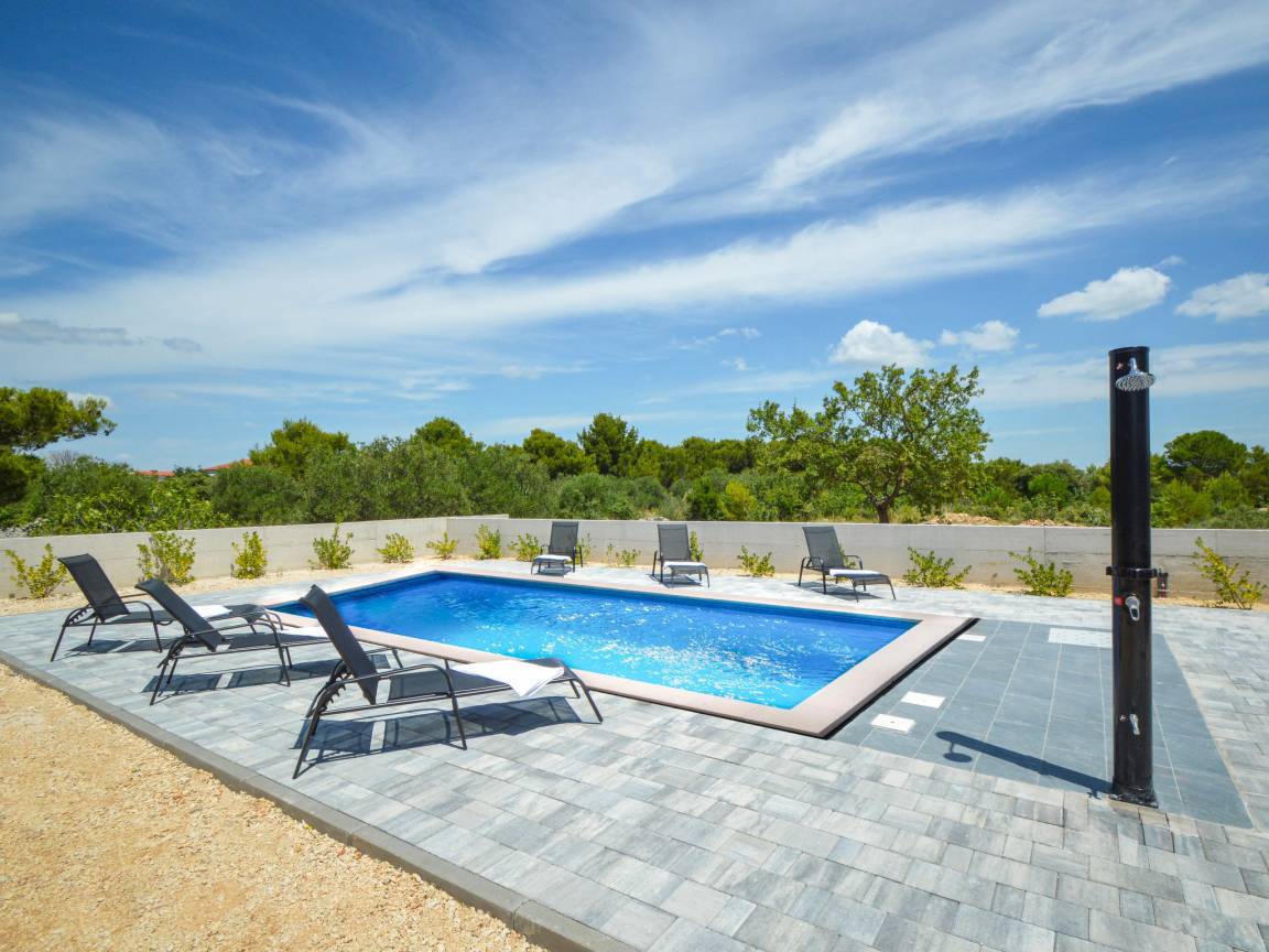 340 M² House ∙ 6 Bedrooms ∙ 12 Guests - Croatia