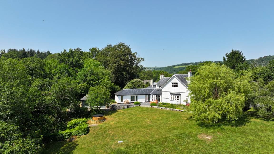 190 M² House ∙ 4 Bedrooms ∙ 8 Guests - Dartmoor Forest
