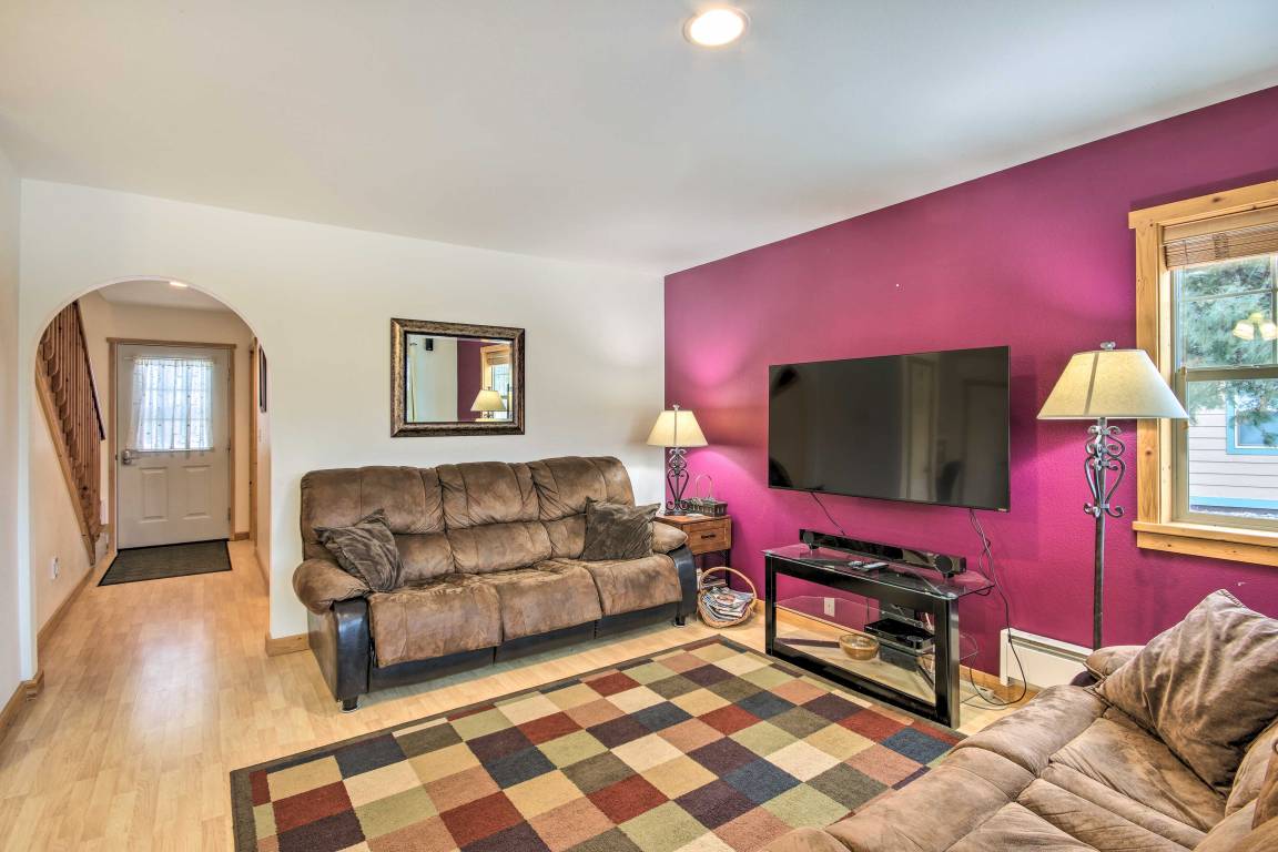 130 M² Apartment ∙ 2 Bedrooms ∙ 6 Guests - Emigrant, MT