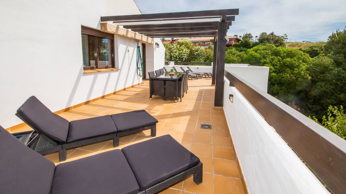 100 M² Apartamento ∙ 3 Habitaciones ∙ 6 Huéspedes - Casares