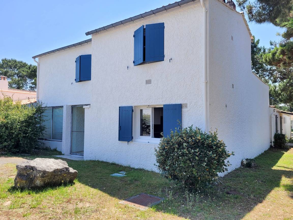 80 M² House ∙ 3 Bedrooms ∙ 8 Guests - La Palmyre