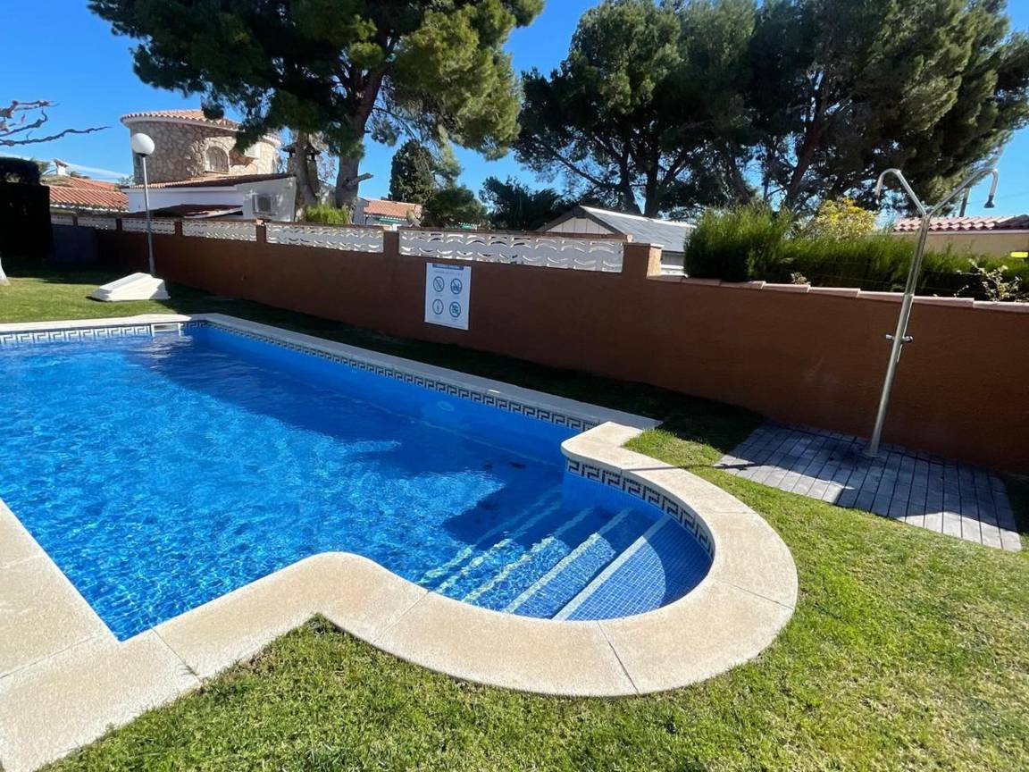 87 M² Maison De Vacances ∙ 3 Chambres ∙ 6 Personnes - Mont-roig del Camp