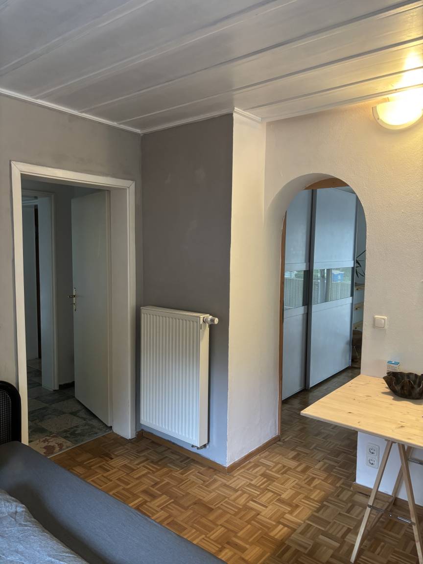 85 M² Ferienwohnung ∙ 2 Schlafzimmer ∙ 5 Gäste - エルランゲン