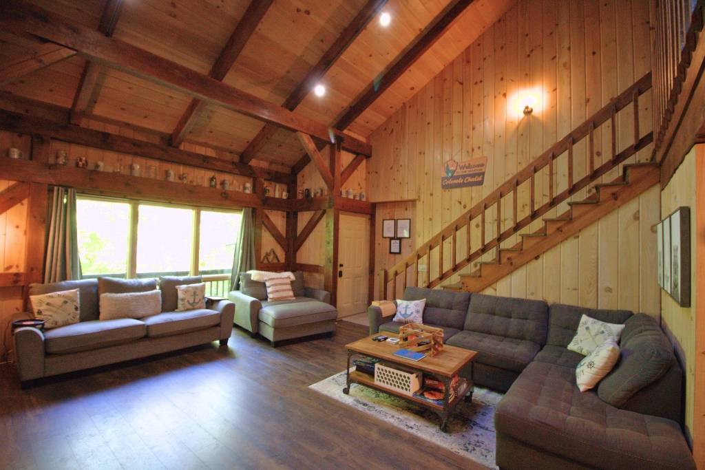 210 M² House ∙ 3 Bedrooms ∙ 10 Guests - Lake Lure, NC