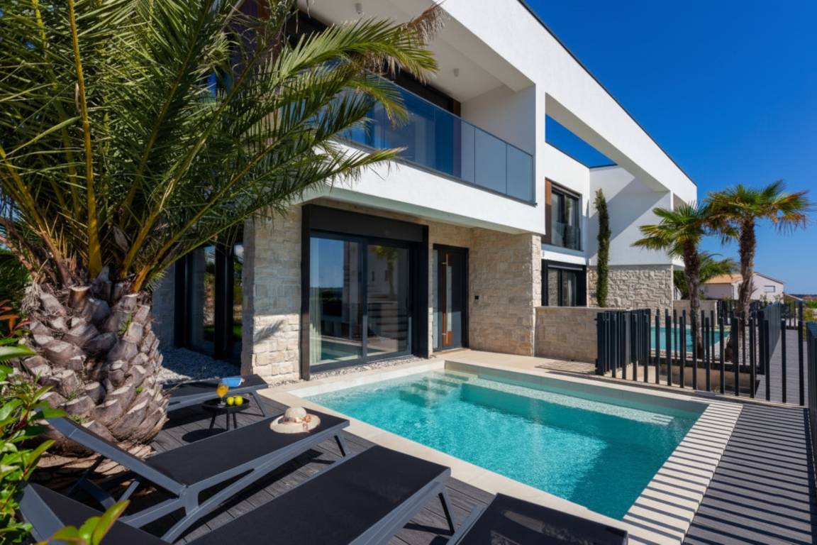 127 M² Villa ∙ 3 Schlafzimmer ∙ 5 Gäste - Medulin