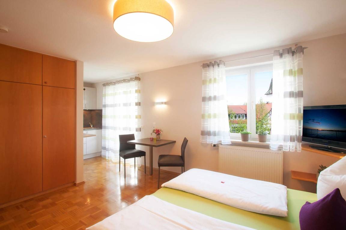 25 M² Ferienwohnung ∙ 1 Schlafzimmer ∙ 3 Gäste - Wasserburg (Bodensee)