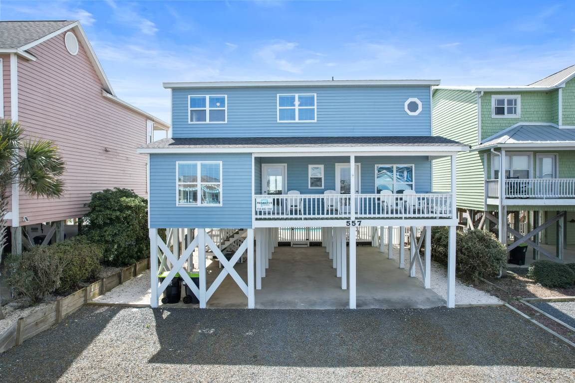 250 M² House ∙ 6 Bedrooms ∙ 17 Guests - Holden Beach, NC