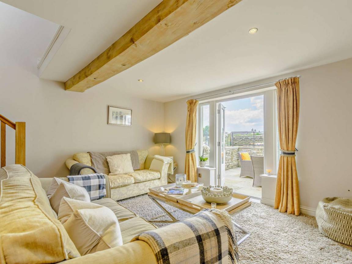 Cottage ∙ 2 Bedrooms ∙ 4 Guests - Huddersfield