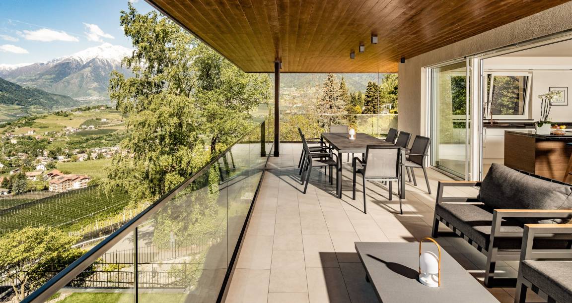 200 M² Apartment ∙ 3 Bedrooms ∙ 8 Guests - Lana