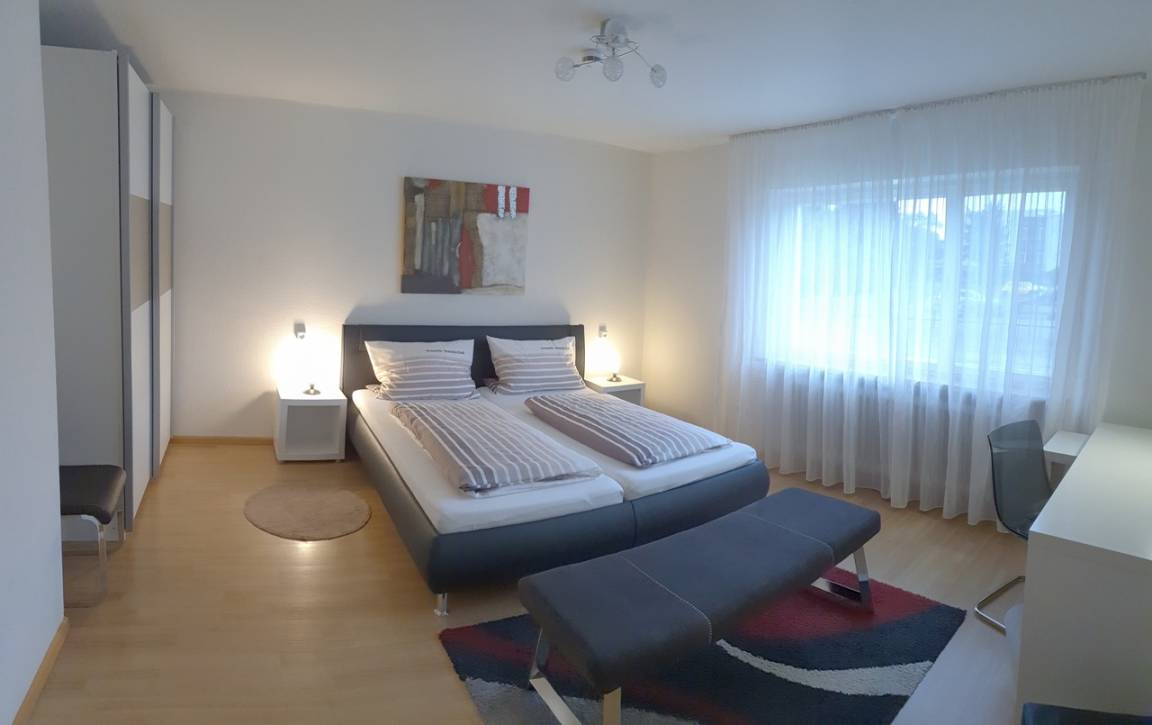 86 M² Ferienwohnung ∙ 1 Schlafzimmer ∙ 4 Gäste - Ettenheim