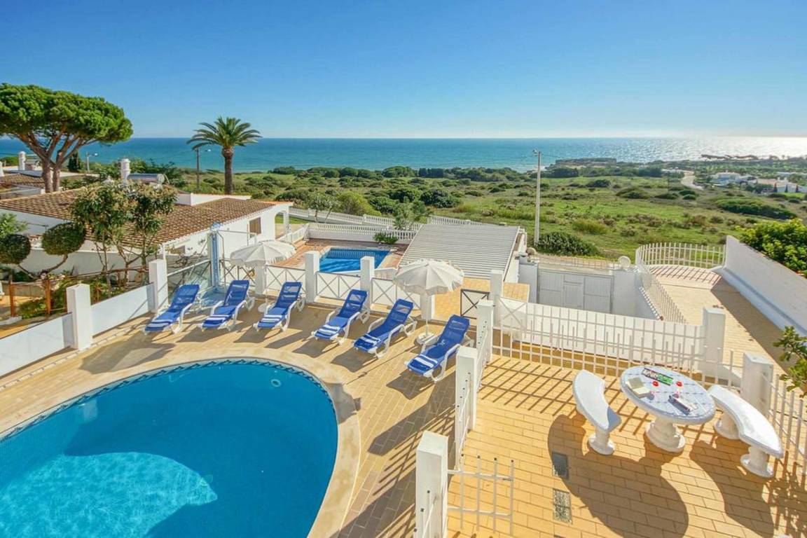410 M² Villa ∙ 5 Chambres ∙ 10 Personnes - Albufeira