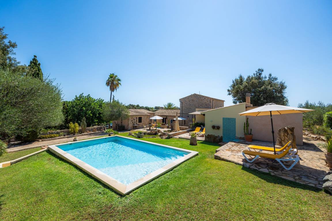 235 M² Casa De Campo ∙ 4 Habitaciones ∙ 6 Huéspedes - Cala Millor