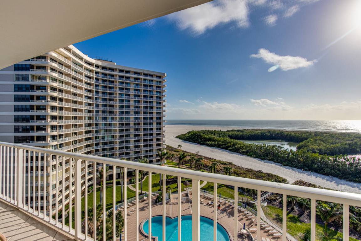102 M² Condo ∙ 2 Bedrooms ∙ 6 Guests - Marco Island, FL