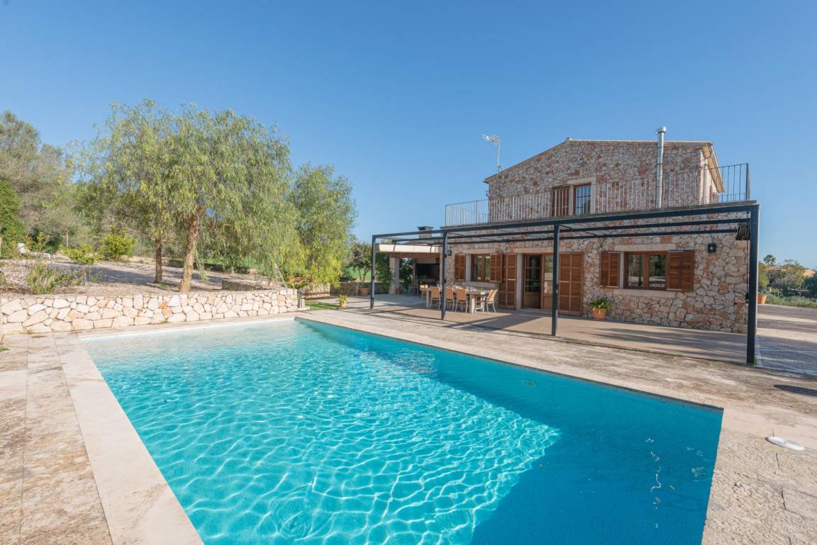 245 M² Bed And Breakfast ∙ 4 Camere Da Letto ∙ 8 Ospiti - Cala Millor