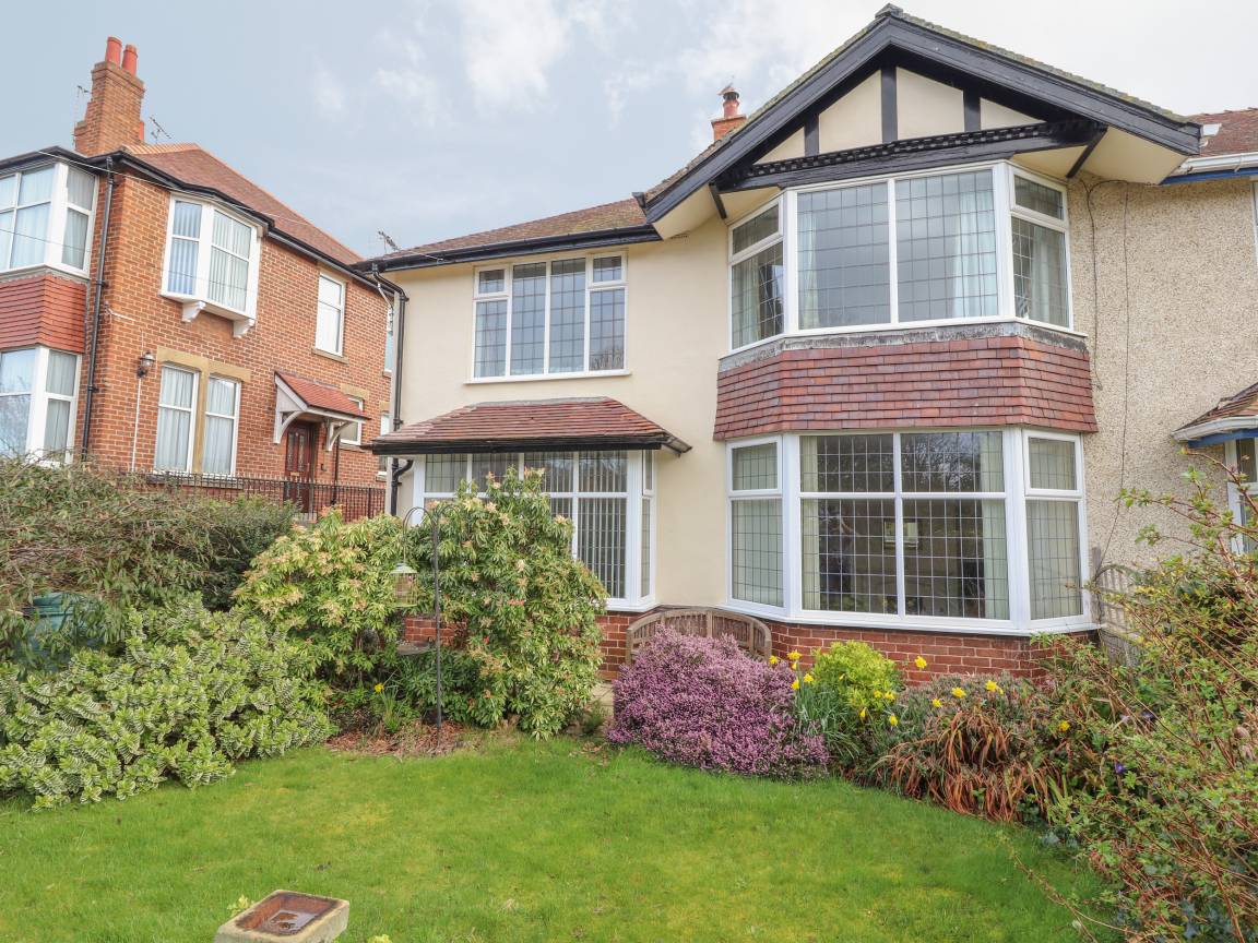 Cottage ∙ 1 Bedroom ∙ 2 Guests - Rhos on Sea